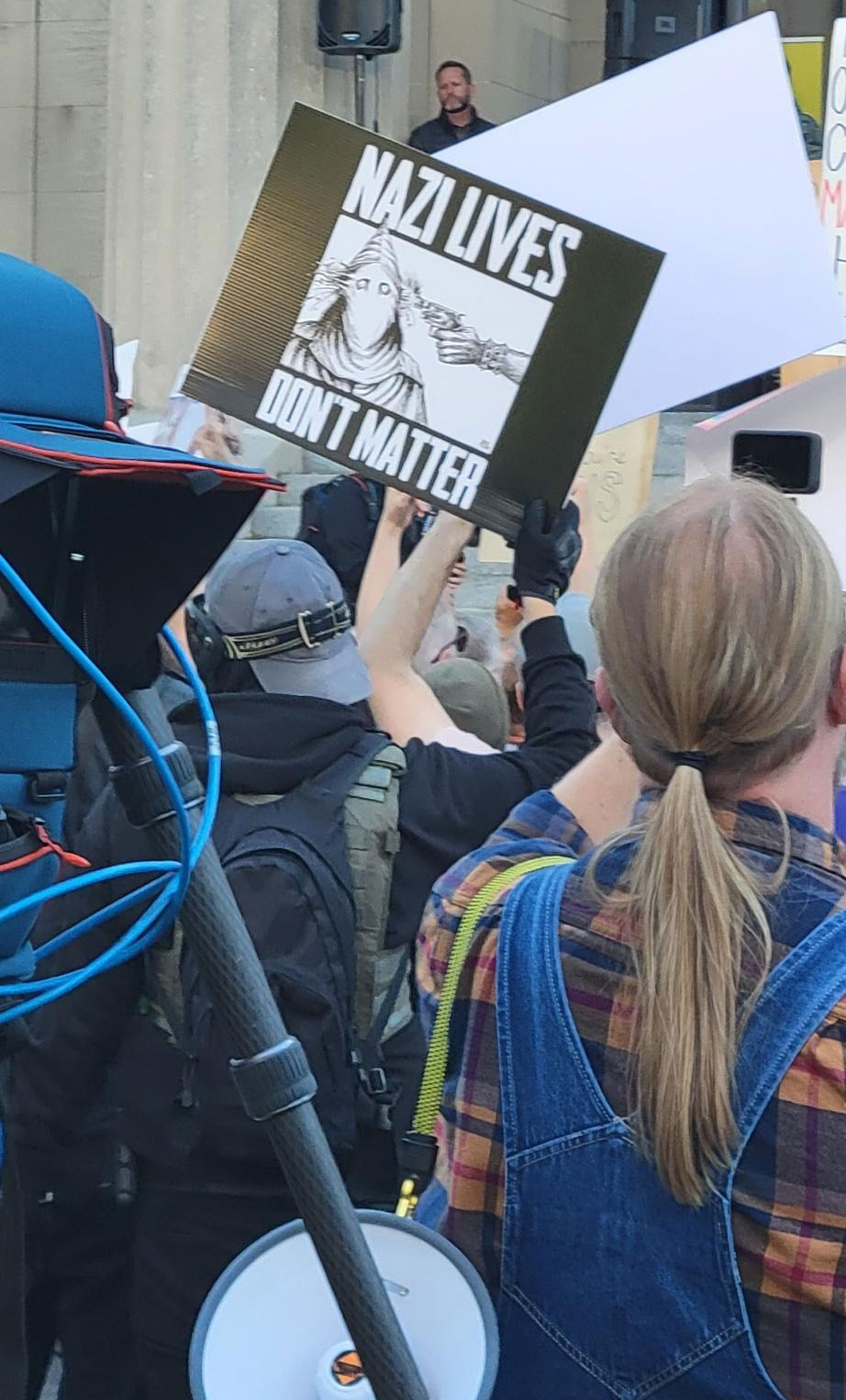 LGBTQ Supporters Scream Expletives At Former Trans Child At Nashville ...