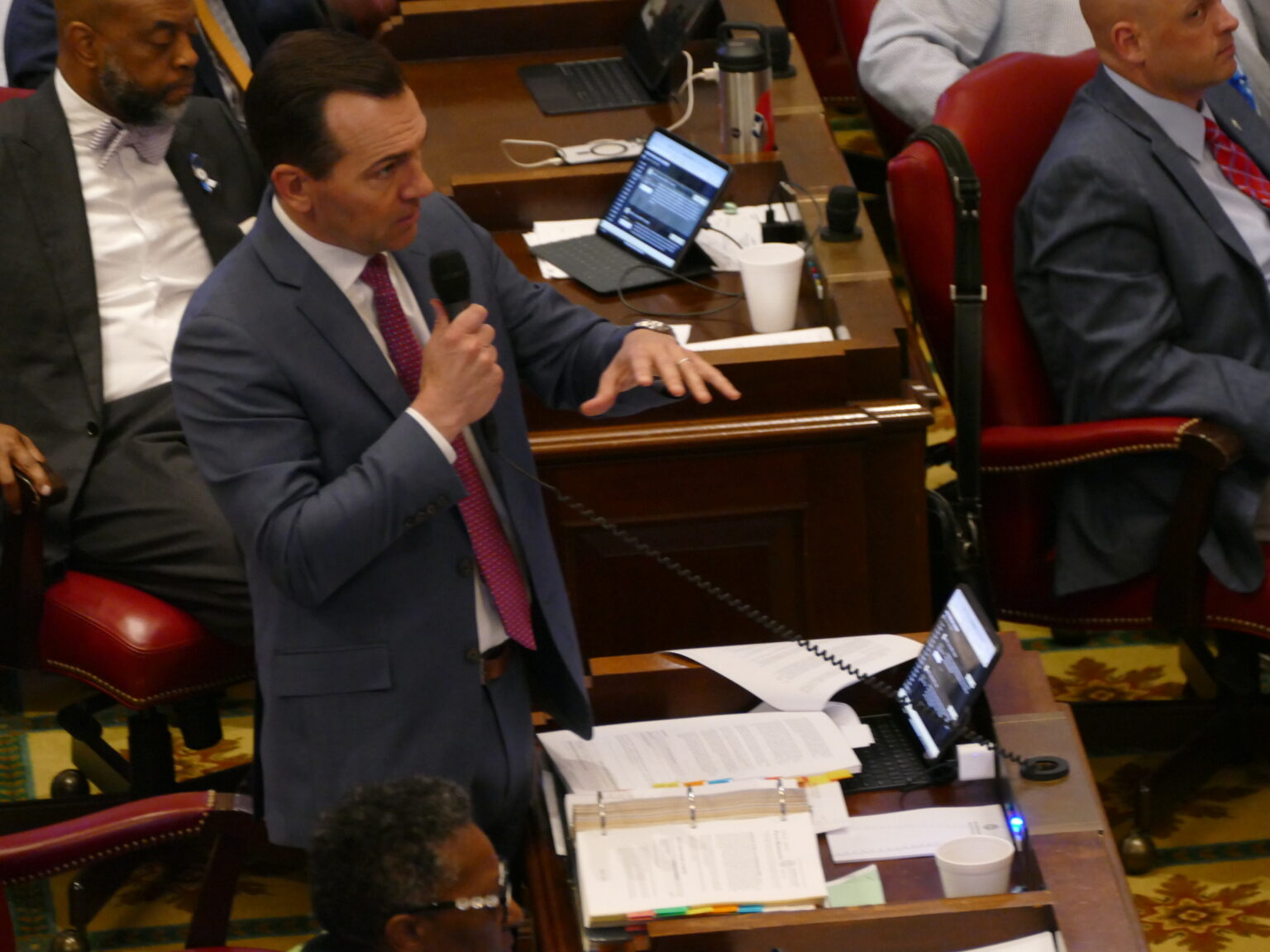 Bill Preventing Voter Registration For Illegal Immigrants, Convicted Felons, Passes Tennessee ...